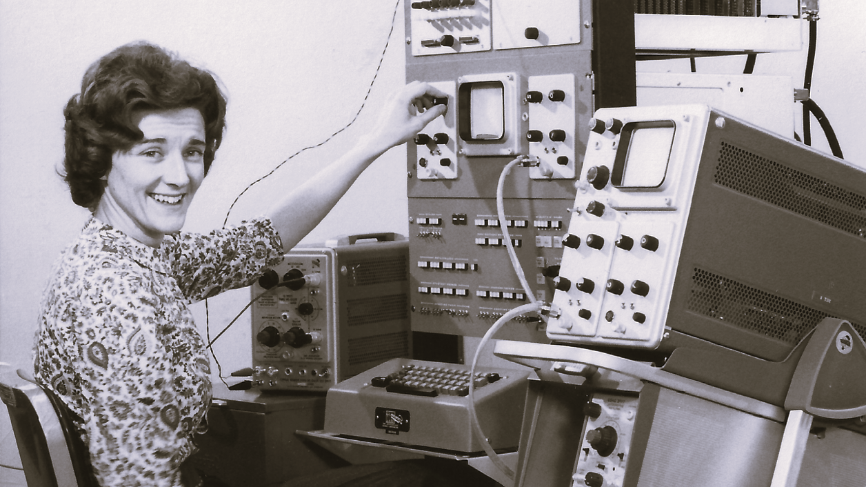 Mary Allen Wilkes: The Forgotten Pioneer Who Brought Computing Home ...